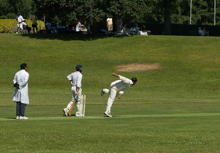 Top 5 Fastest Bowlers in Australia – Cricket Life
